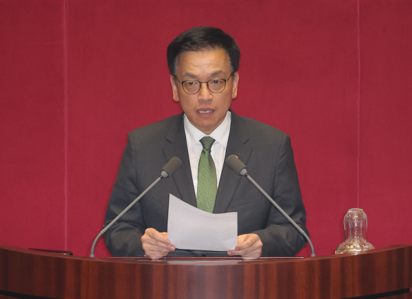 [속보] 최상목 경제부총리, 탄핵소추안 상정에 즉각 사의 표명 - 매일일보